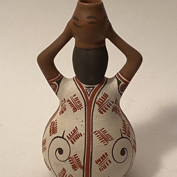 Quibor Lara | Art | Vtg 6 Venezuelan Quibor Lara Folk Art Pottery Woman ...